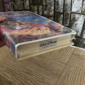 Disney | Other | New Original Seal Walt Disney Classic Aladdin Black ...